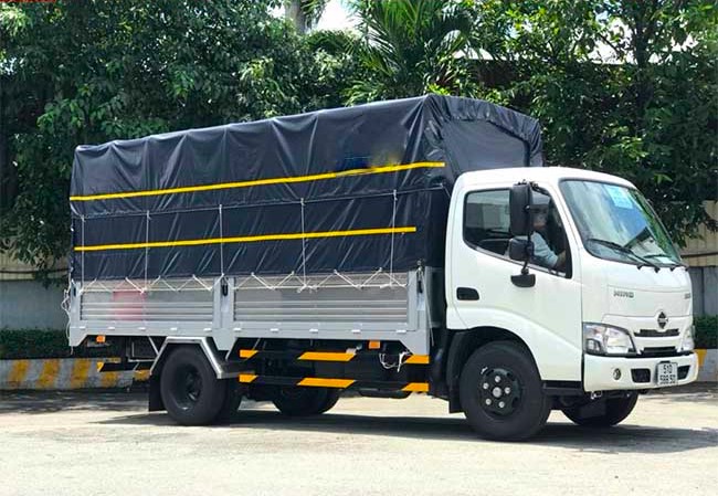 Xe tải Hino Thùng mui bạt - mới nhất